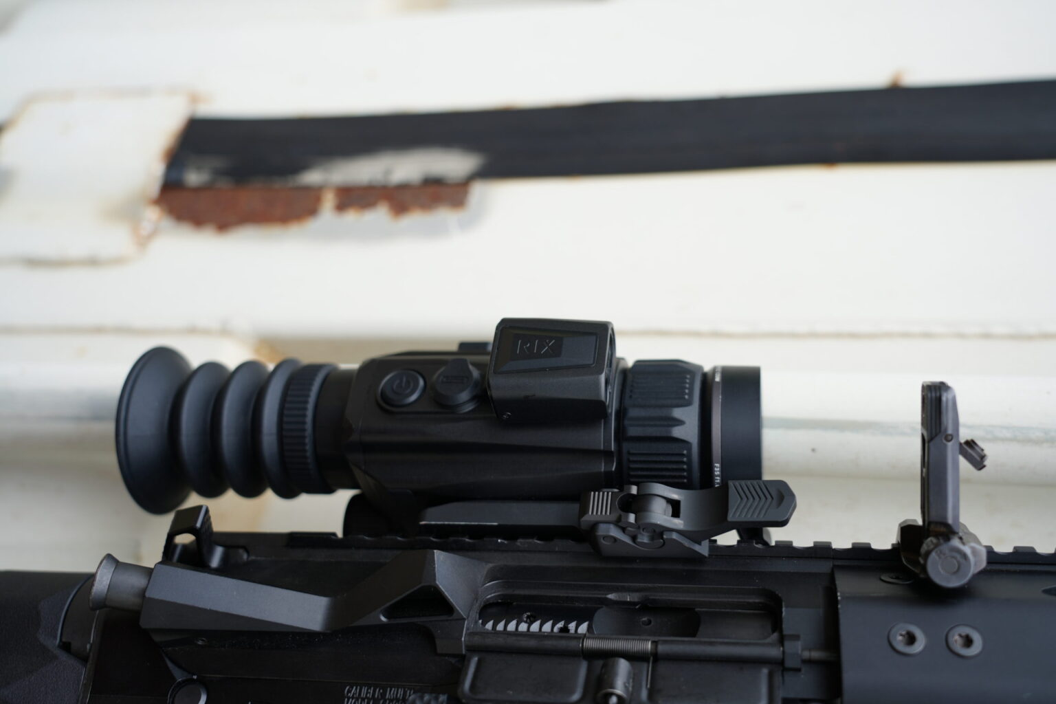 RIX Storm S6R Thermal Riflescope (Free 10hr Battery Pack – $150 Value!)